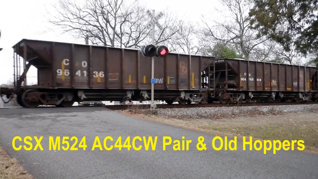 CSX M524 - With AC44CW Pair, and Old Hoppers & Old Ballast Hoppers ...