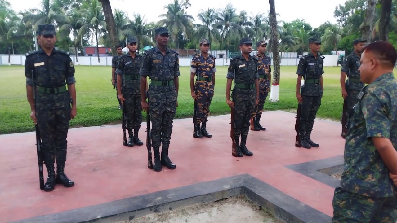 Bangladesh Ansar Battalions guard practice... - YouTube