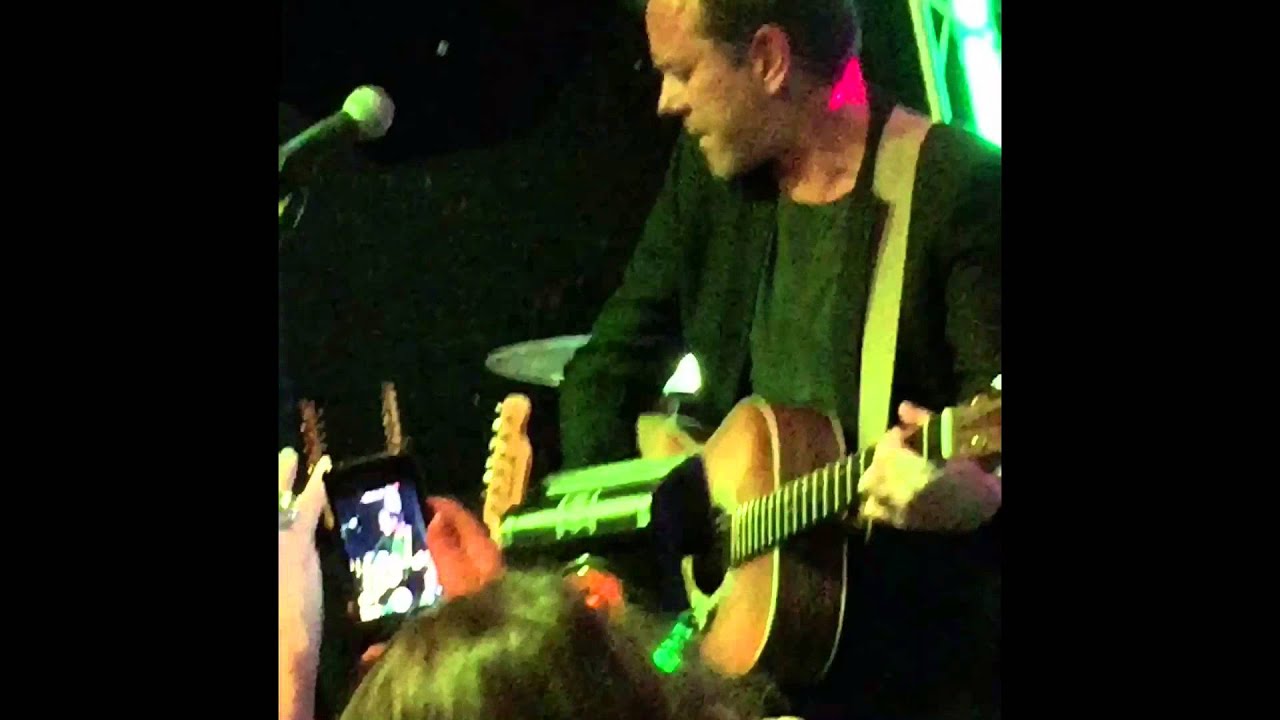 Kiefer Sutherland Band snip-its from Toots show w/ SCREAMING BLOODY ...
