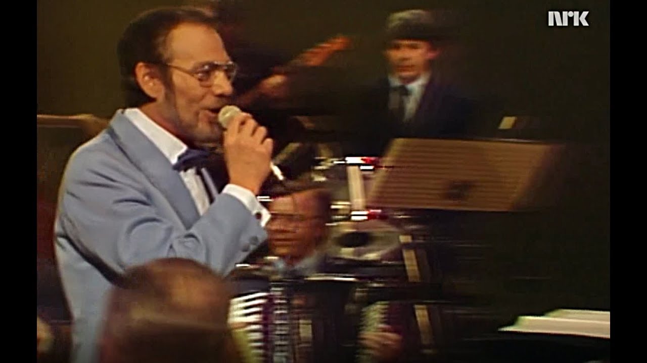 Gunnar Wiklund med ett knippe gamla godingar - YouTube Music