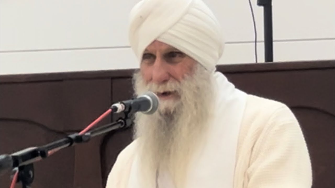 White Sikh tells Sangat in Surrey, BC 🇨🇦 Guru Nanaks true teachings ...
