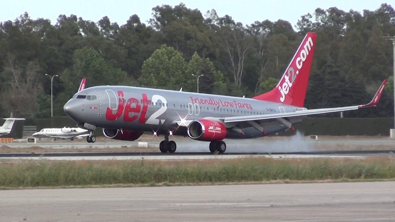 Jet2 Boeing 737-800 G-DRTU Landing Malaga LEMG - YouTube