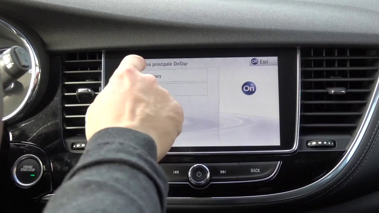 Opel Mokka X con IntelliLink: la Recensione di Cellulare Magazine - YouTube