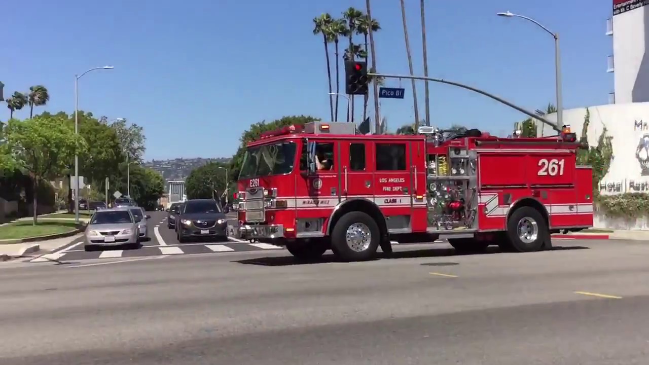 LAFD Light Force 61 Responding - YouTube