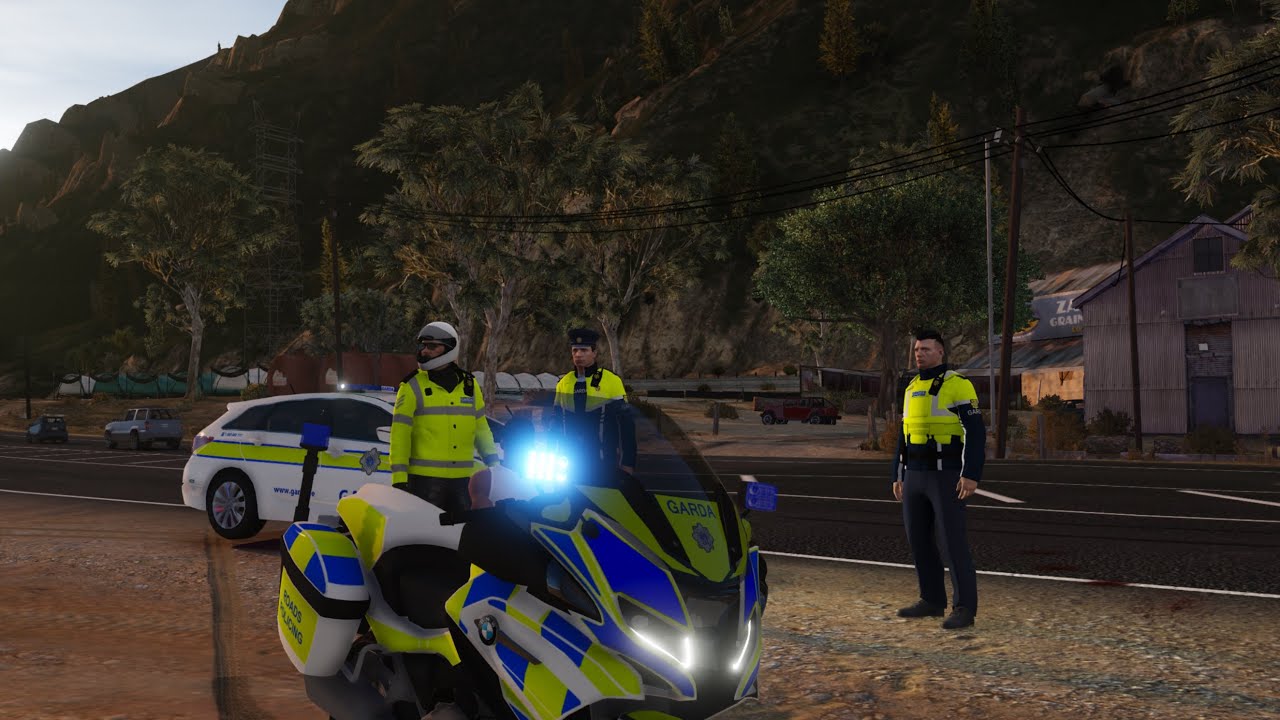 RPU Gardai Foiling Burglary Attempt Patrol 299 | FIVEM Irish Emergency ...