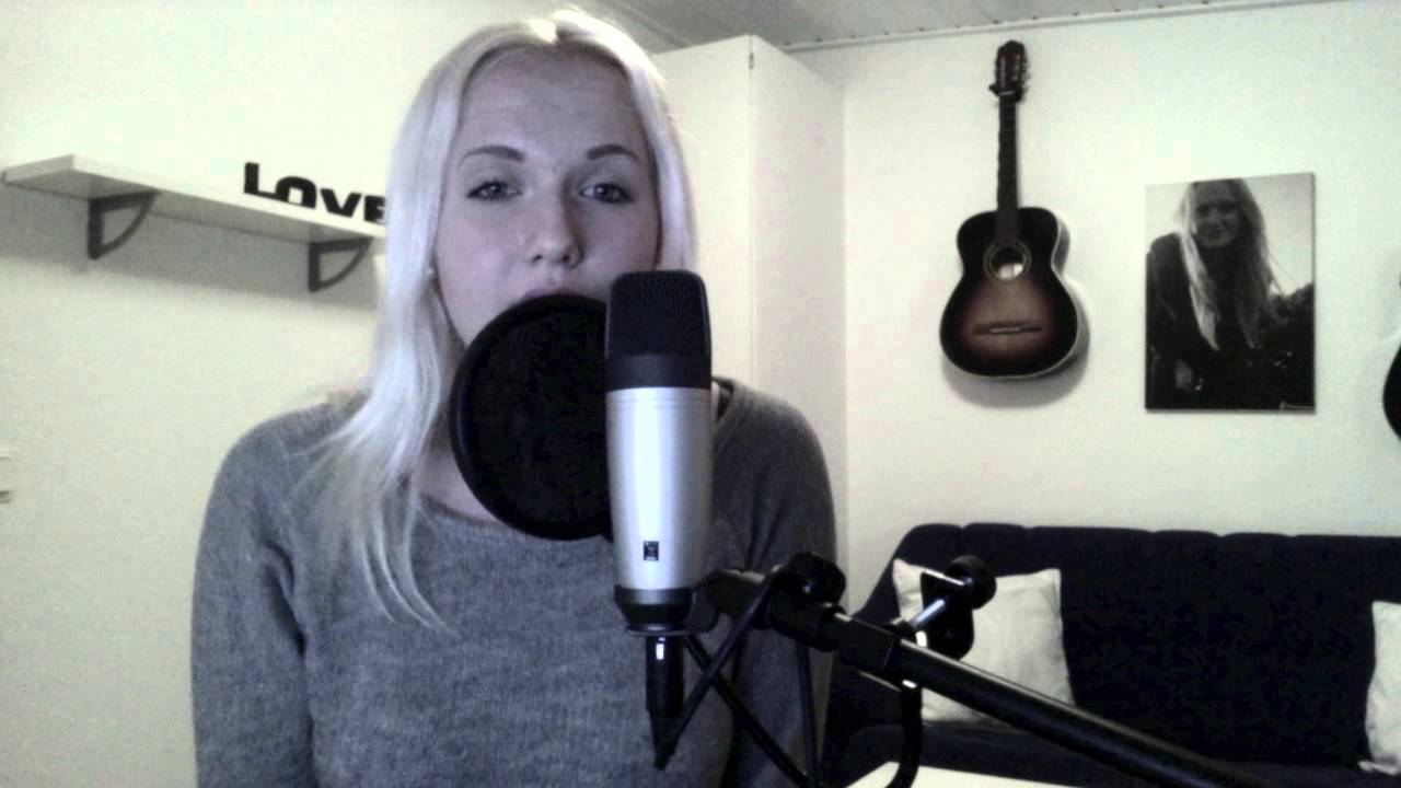 Glitter in the air - Pink cover Julia Nilsson - YouTube