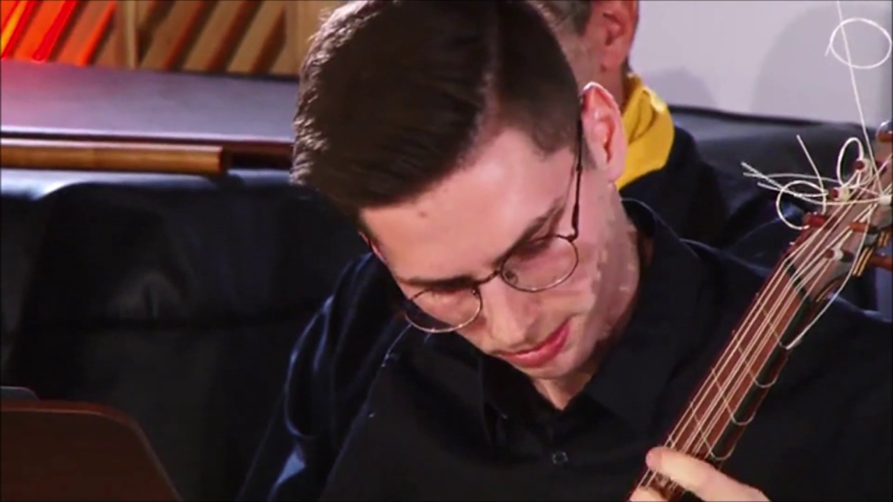 Canarios (Gaspar Sanz) - Filip Zsombor, baroque guitar - YouTube