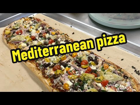 Made a Mediterranean pizza for lunch at the Fire Station 🚒. - YouTube