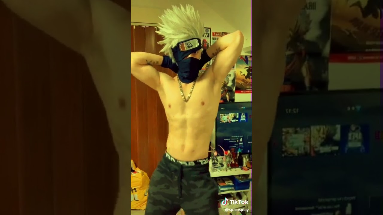 Kakashi Cosplay Dance - YouTube