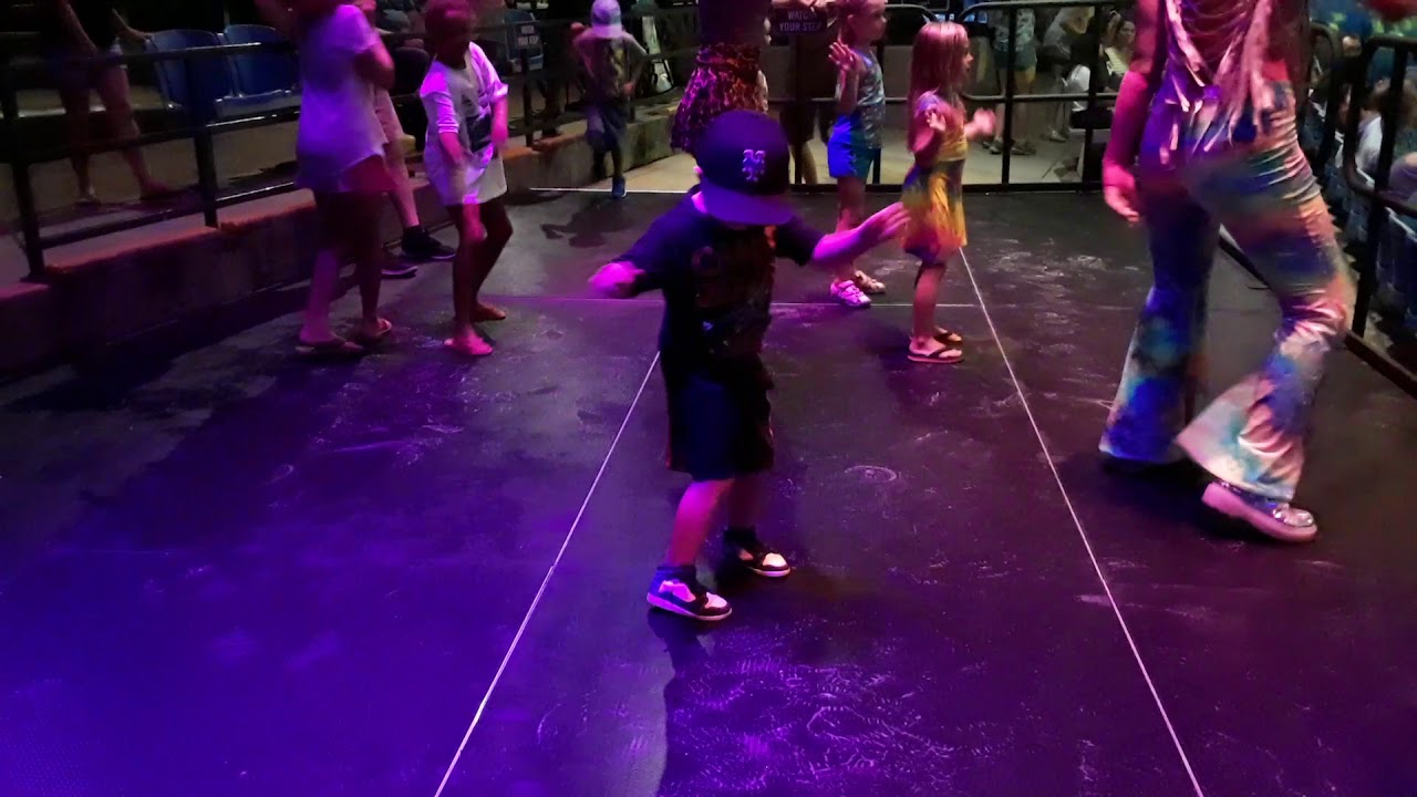 Dancing Declan - YouTube