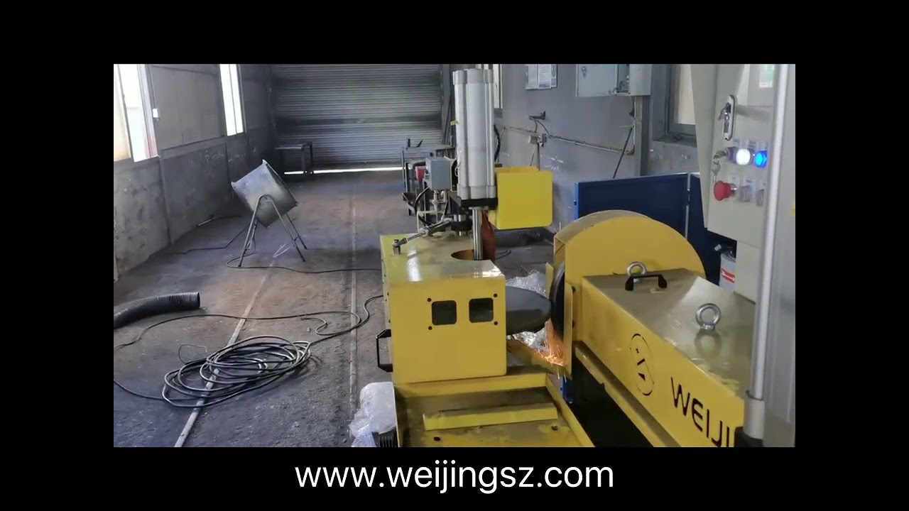 Round part with 400 mm D is fettled by Weijing 2 axis grinding machine ...