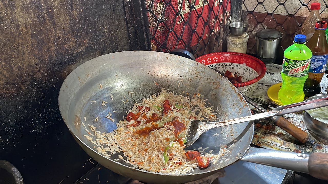 Desi chicken fried rice in Uttarakhand Banbasa - YouTube