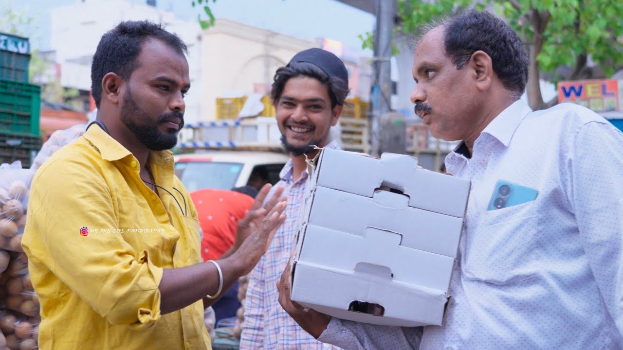 Chaitanyapuri fruit market cinematic video - YouTube