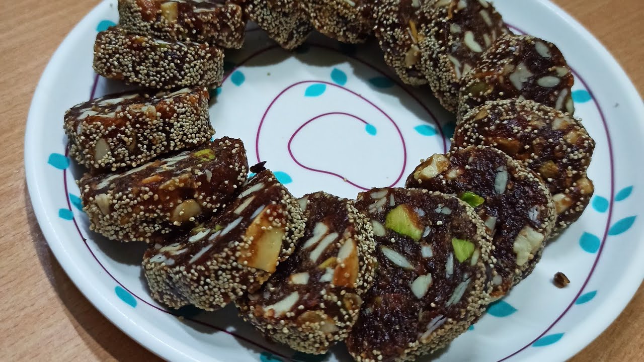 Khajoor Burfee Recipe.#Dates& Dry fruits Rolls..#immunitybooster ...# ...
