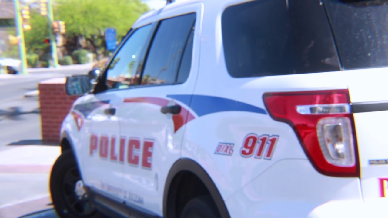 How to use Emergency Blue Light Telephones - YouTube