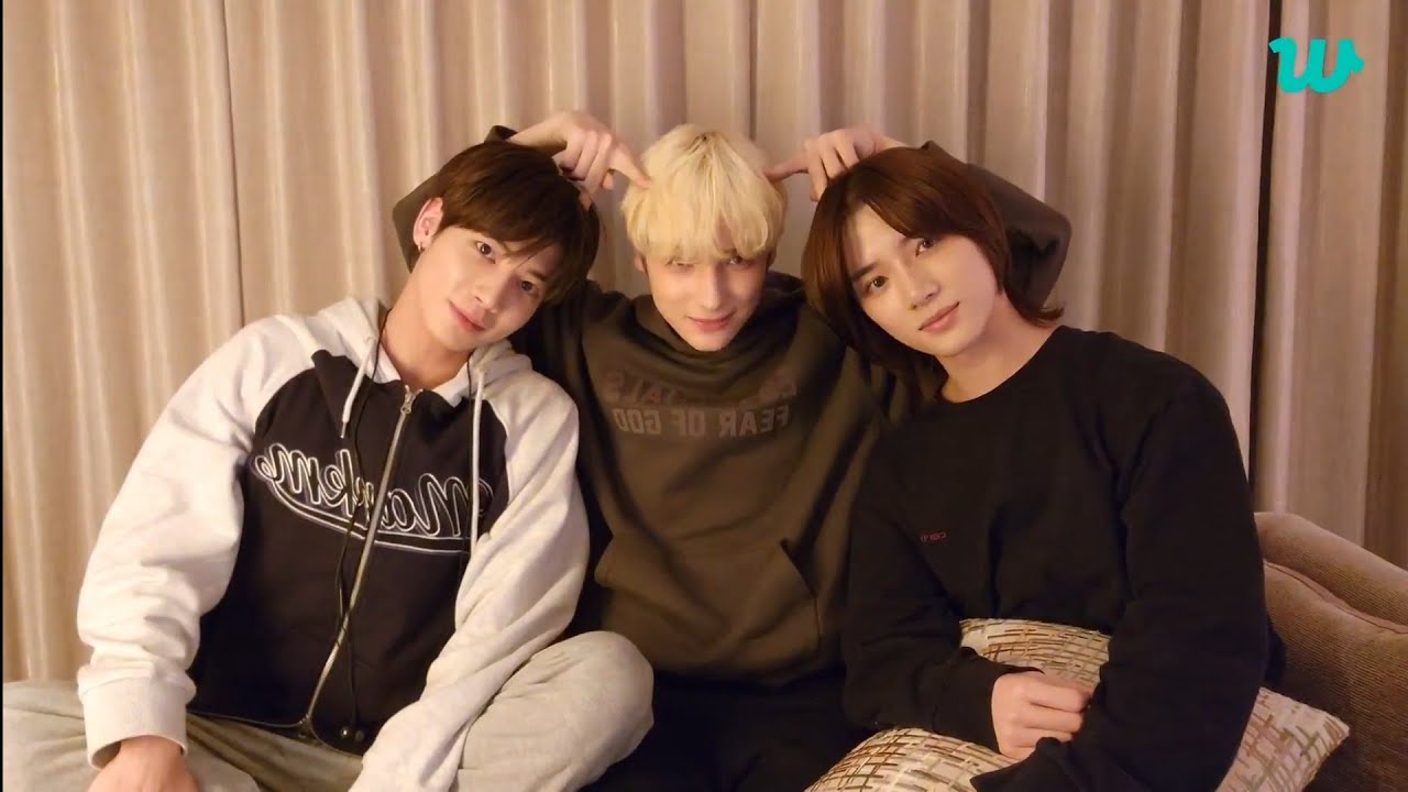 [TXT WEVERSE LIVE] 🕙 {2023.11.05} - YouTube