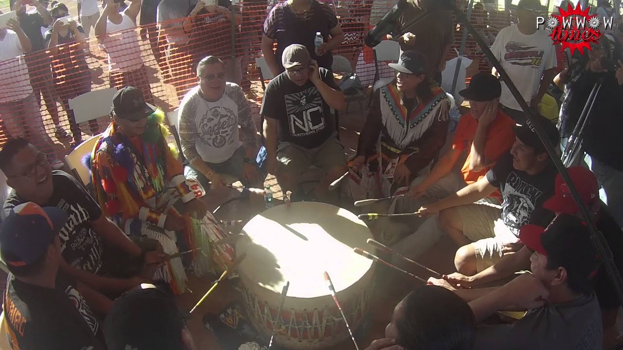Northern Cree Traditional Song @ Red Mountain Powwow - YouTube