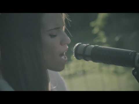 ANYA ALU - RED SEA (Live Garden Session)