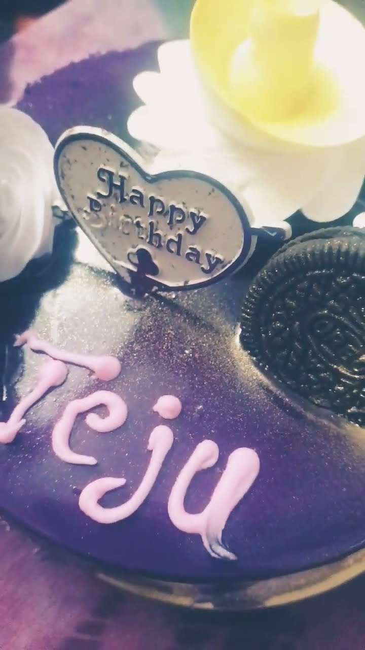 Hello 19...Bye Bye 18... #birthdaycelebration #birthday #cake - YouTube