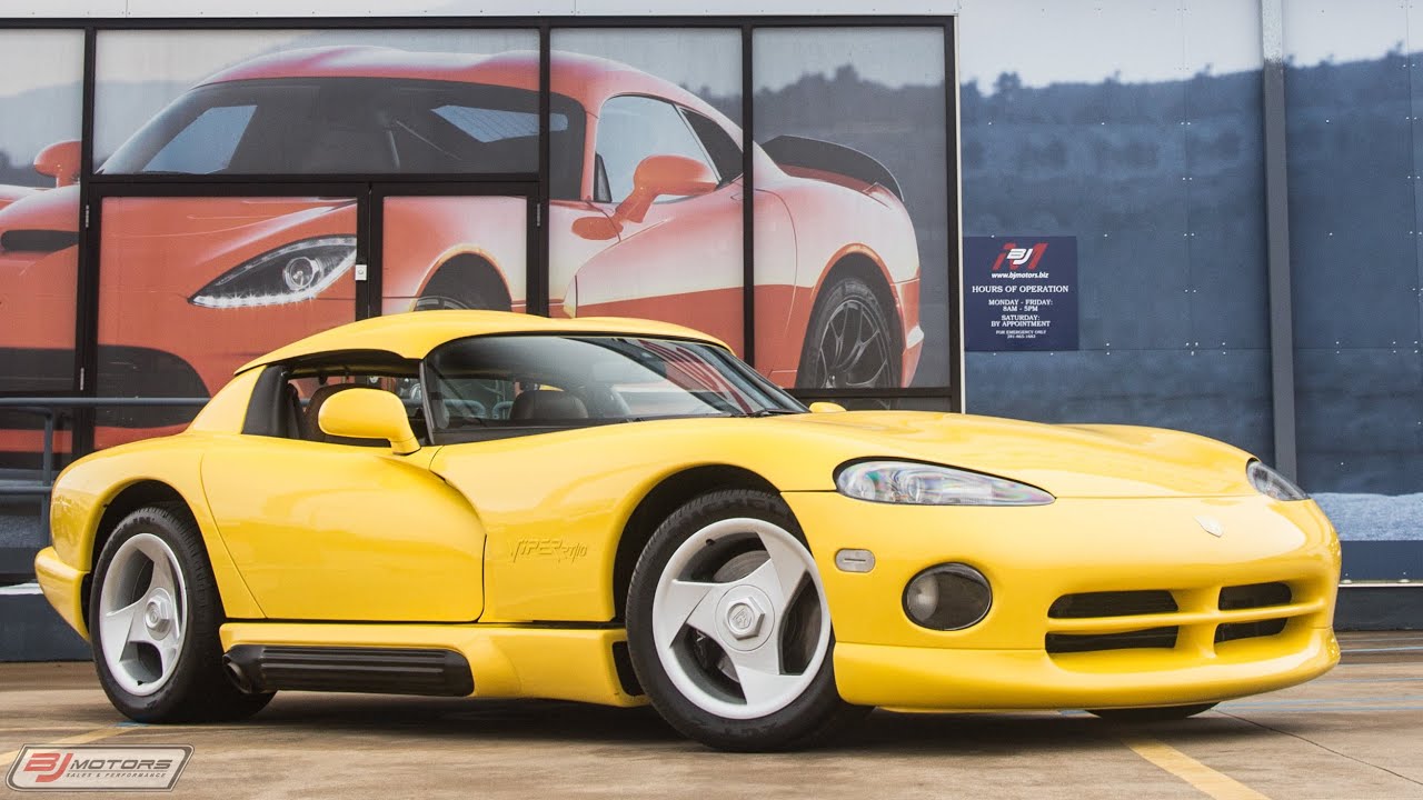 1995 Dodge Viper RT/10- Rare Color Combo - YouTube