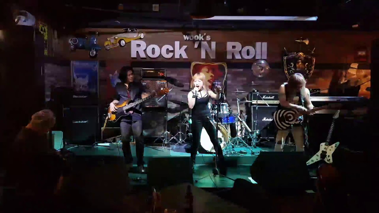 Venus Band - We Rock - YouTube