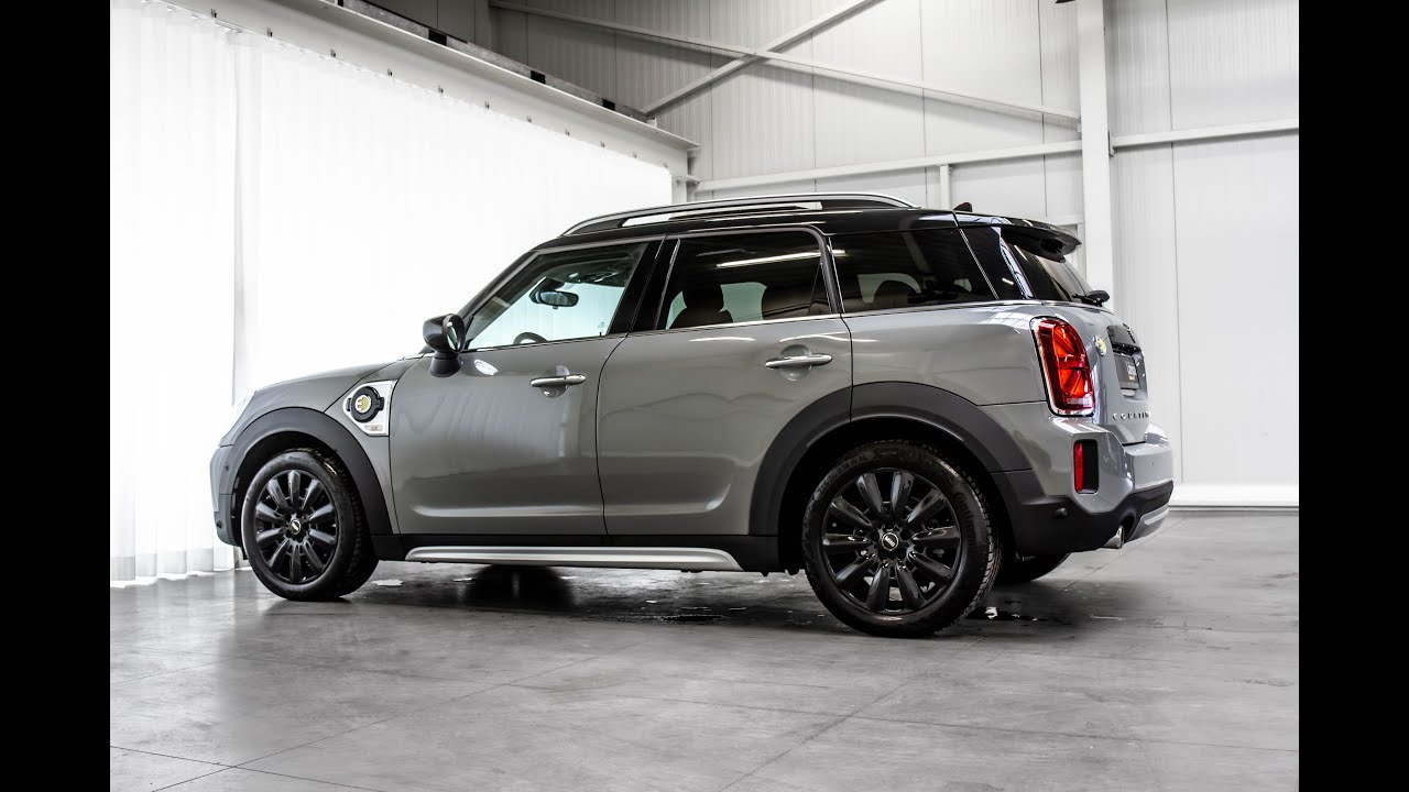 Tour of a 2020 MINI Cooper SE Countryman ALL4 | For Sale - YouTube