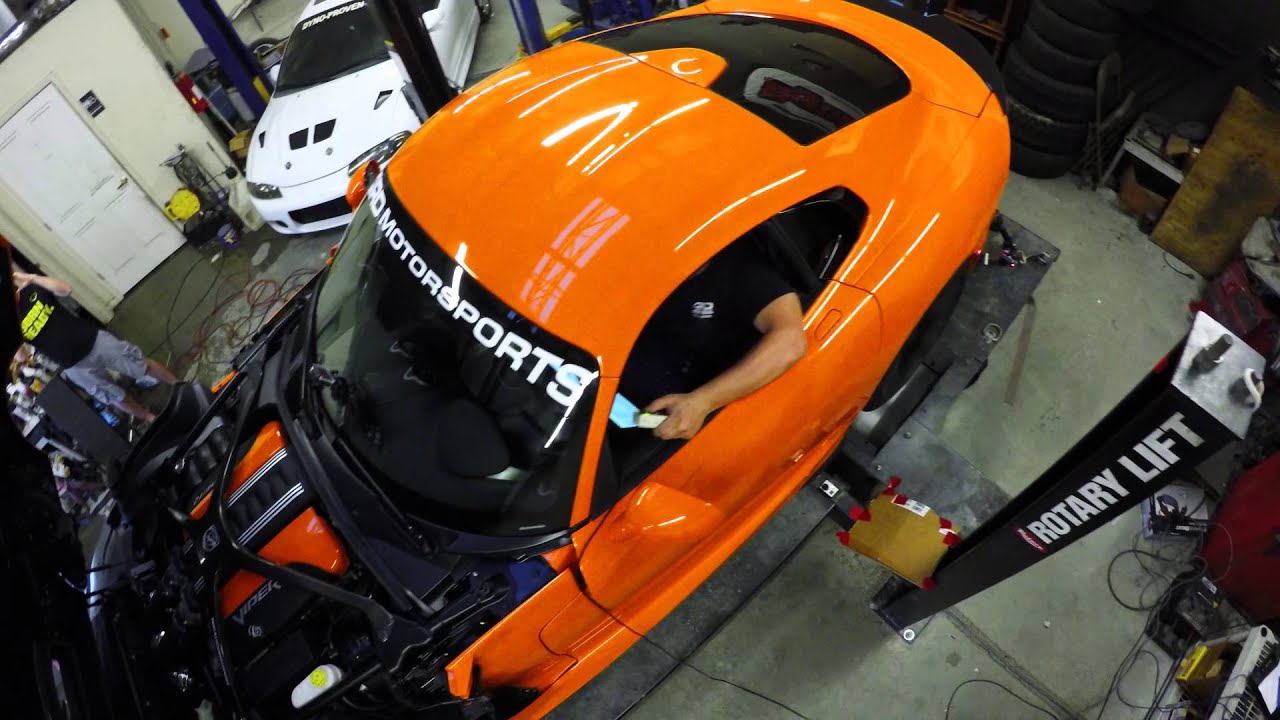 ARD Motorsports Gen V Viper Twin Turbo Makes 1,103whp! - YouTube