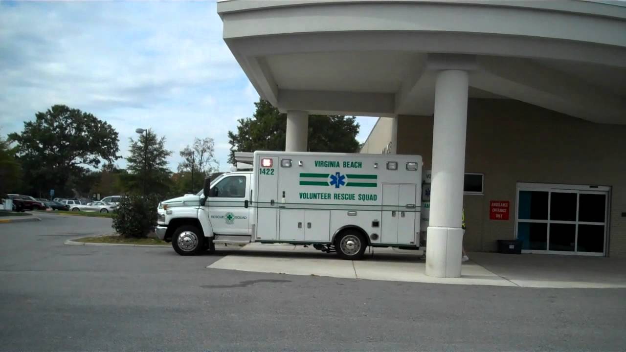 Oct 24th, VBVRS Units 822 & 1427 Paramedic Arrive at Bch ER-With MVA ...