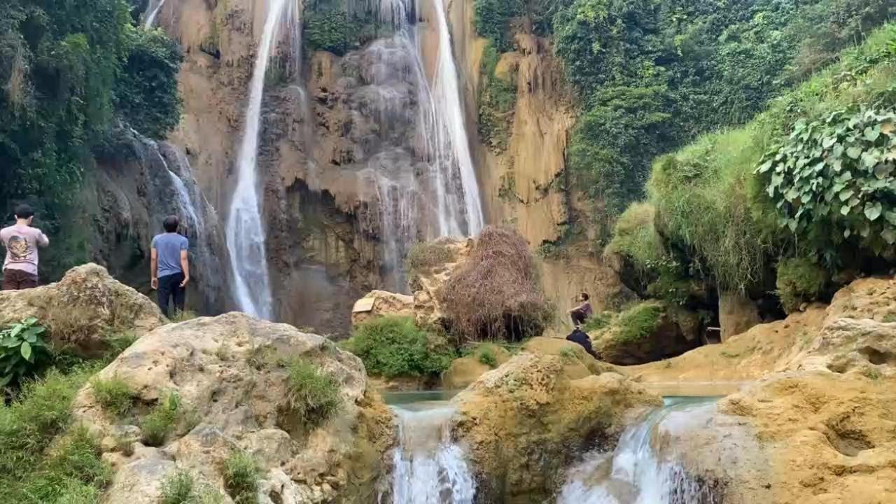 The Sound of a Waterfall Flowing Fast to Sleep | 10 Hours of Natural ...
