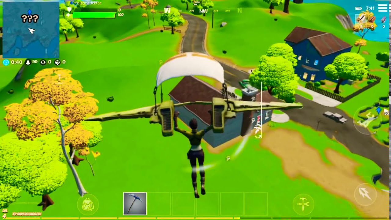 First game on mobile - YouTube