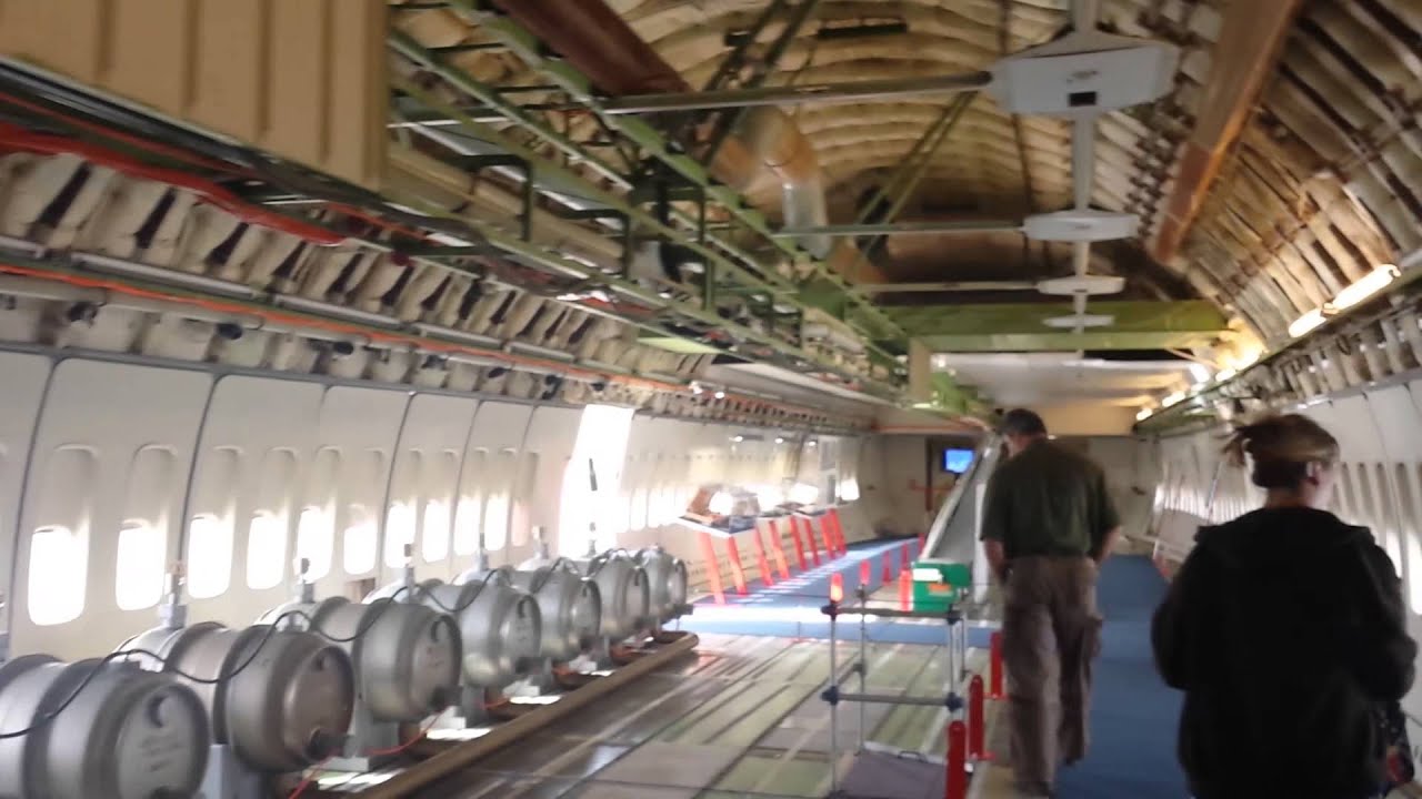 Inside Boeing 1st 747- Oct.2014 - YouTube
