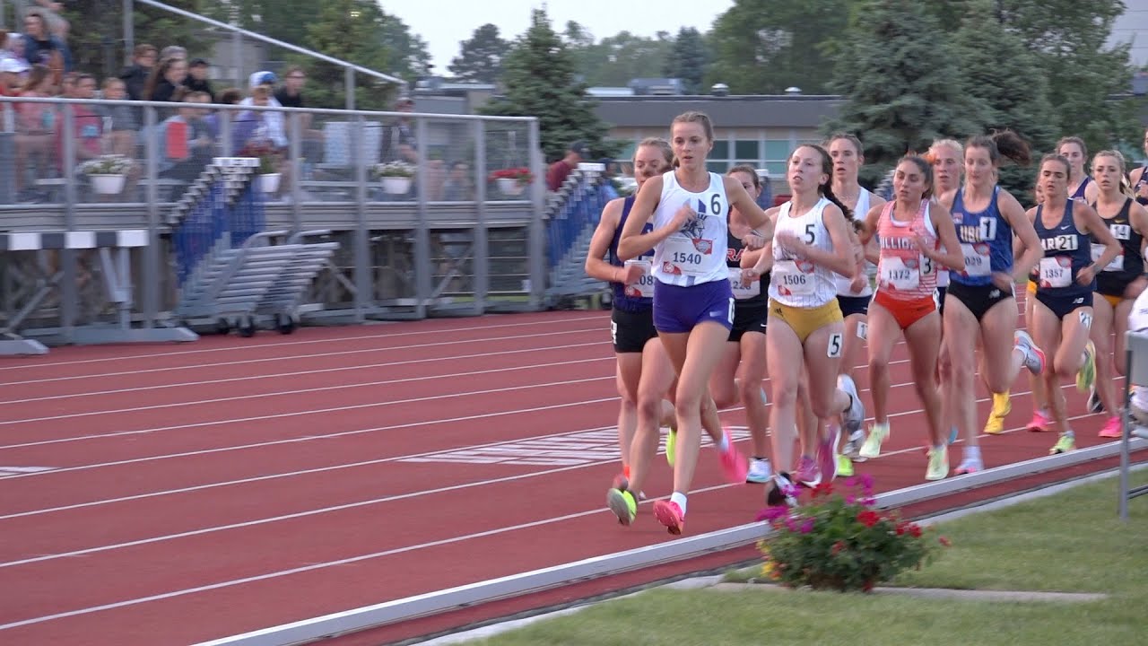 Gamble Earns All-American Honors in the 10,000-Meters - YouTube