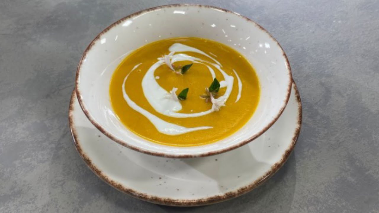 Rreze Dielli - Supë krem kungulli për të mundur virozat e stinës nga ...