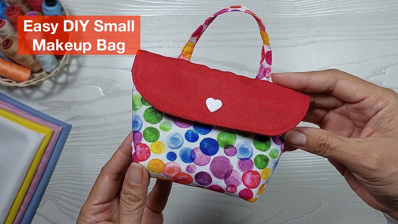 DIY Small Cosmetic Bag / Pouch Bag | Makeup Bag / Makeup Pouch Sewing ...