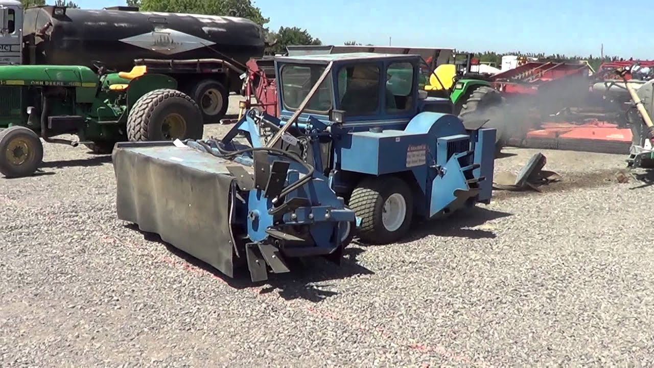 2015 June Consignment Auction Lot 511: Weiss McNair Orchard Sweeper ...