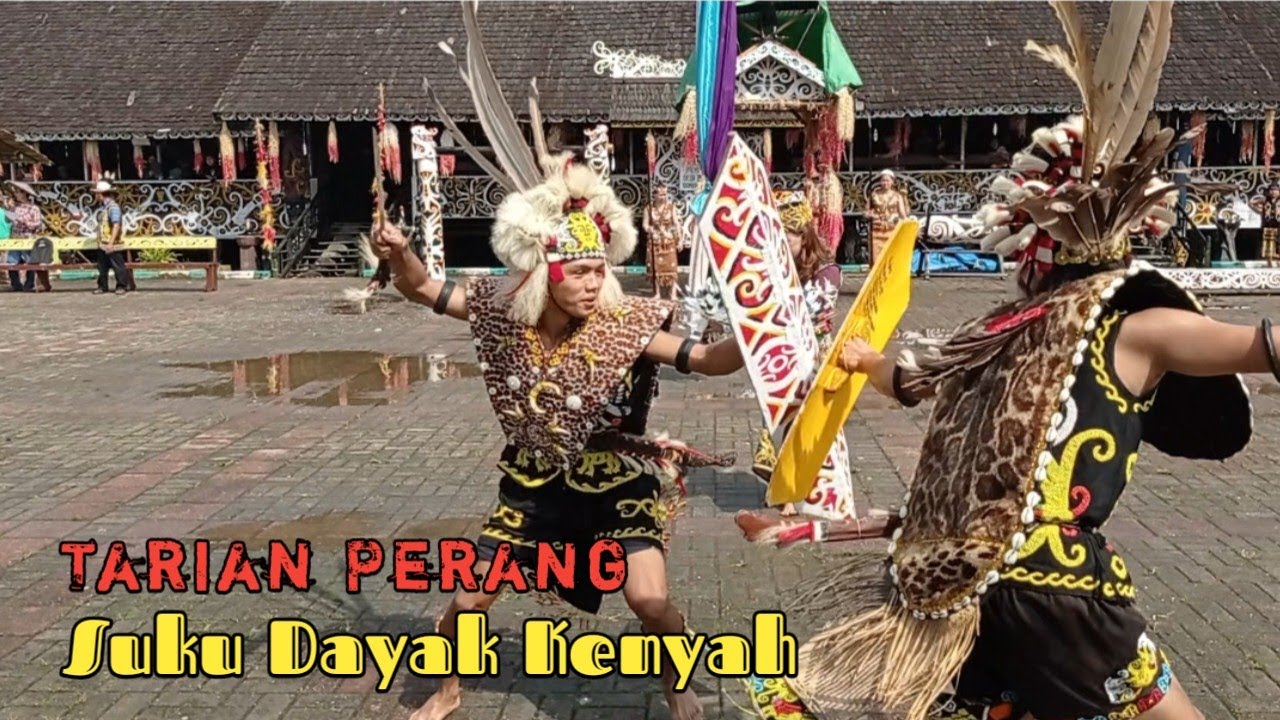 Tarian Perang Suku Dayak - YouTube