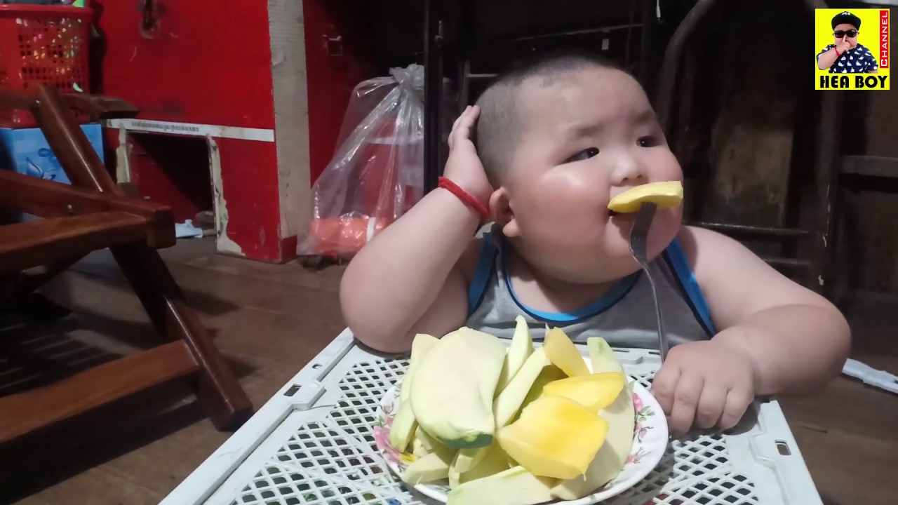 When eating mango - YouTube
