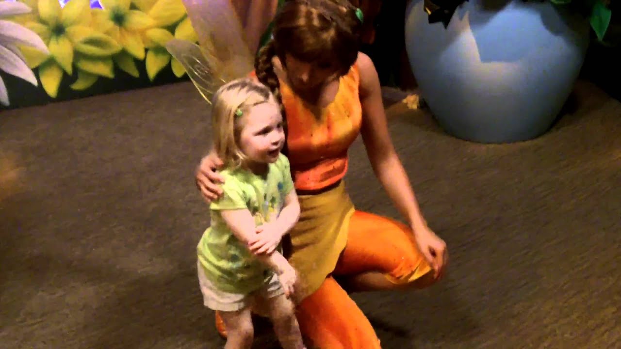 Lyla Meets Fawn - YouTube