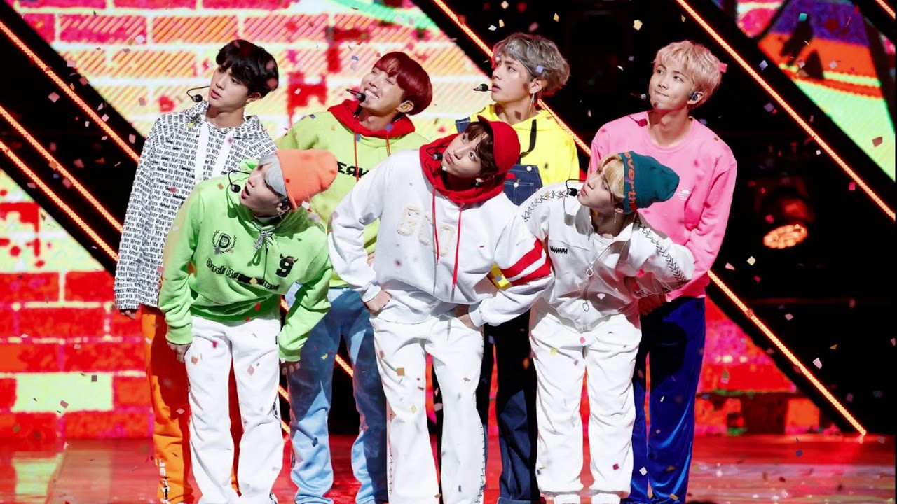 Concert Effect | BTS (방탄소년단) — '고민보다 Go (Go Go)' - YouTube
