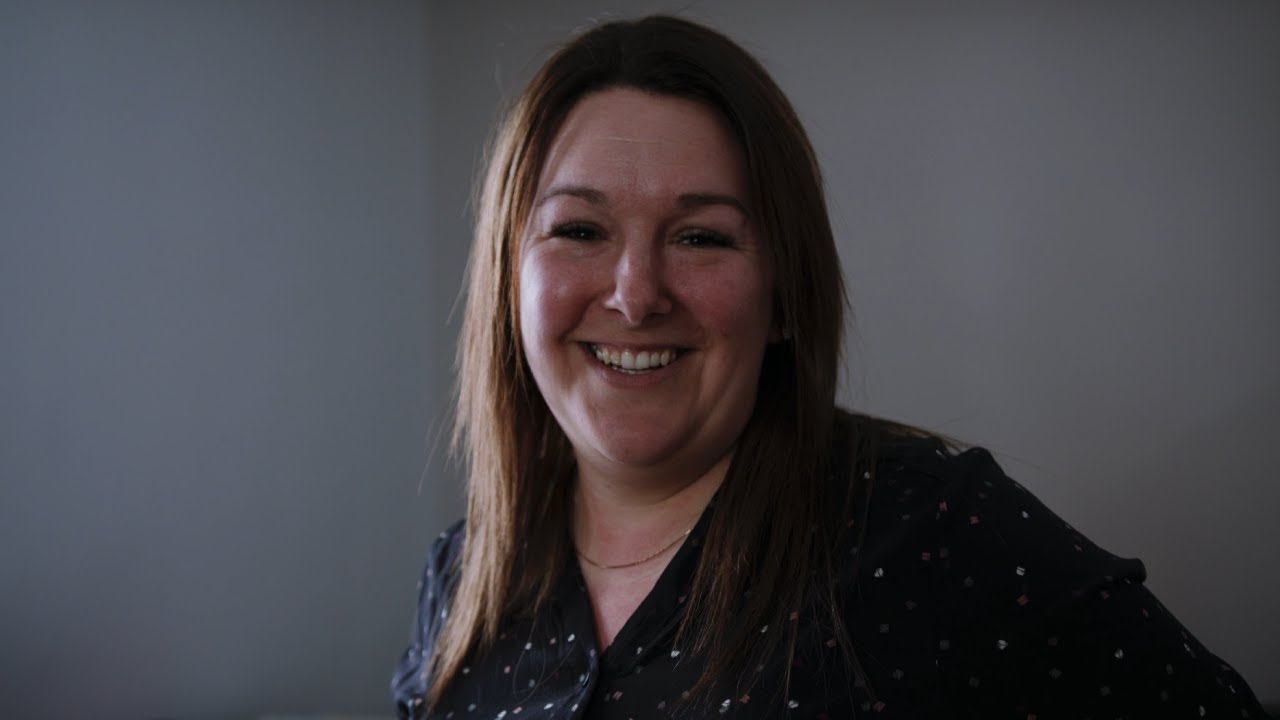 Marylou Garneau - Se réorienter à 33 ans - YouTube