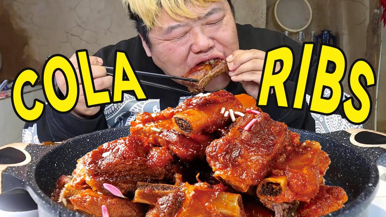 Brother Hou planted trees in the small courtyard and finished making ...