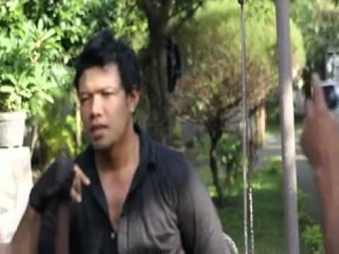 PERFORMING ART 3 SENIMAN BALI AT BARAK SENI STEFAN BUANA (BLI LEKUNG ...