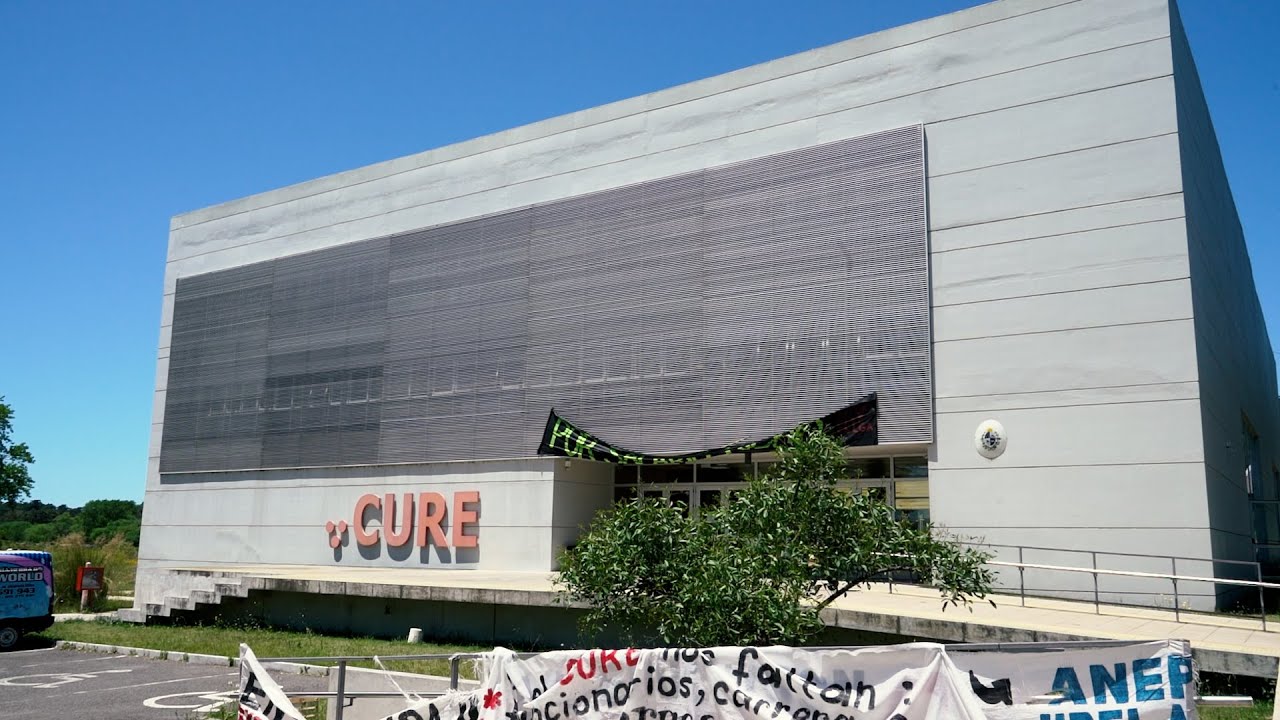 FCEA visita el CURE de Maldonado (Entrevista completa) - YouTube