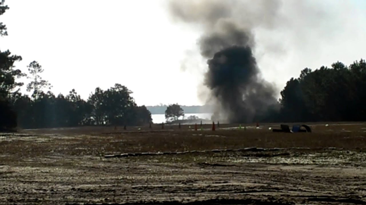 1371 Combat Engineer MOS school demolition shoot - YouTube