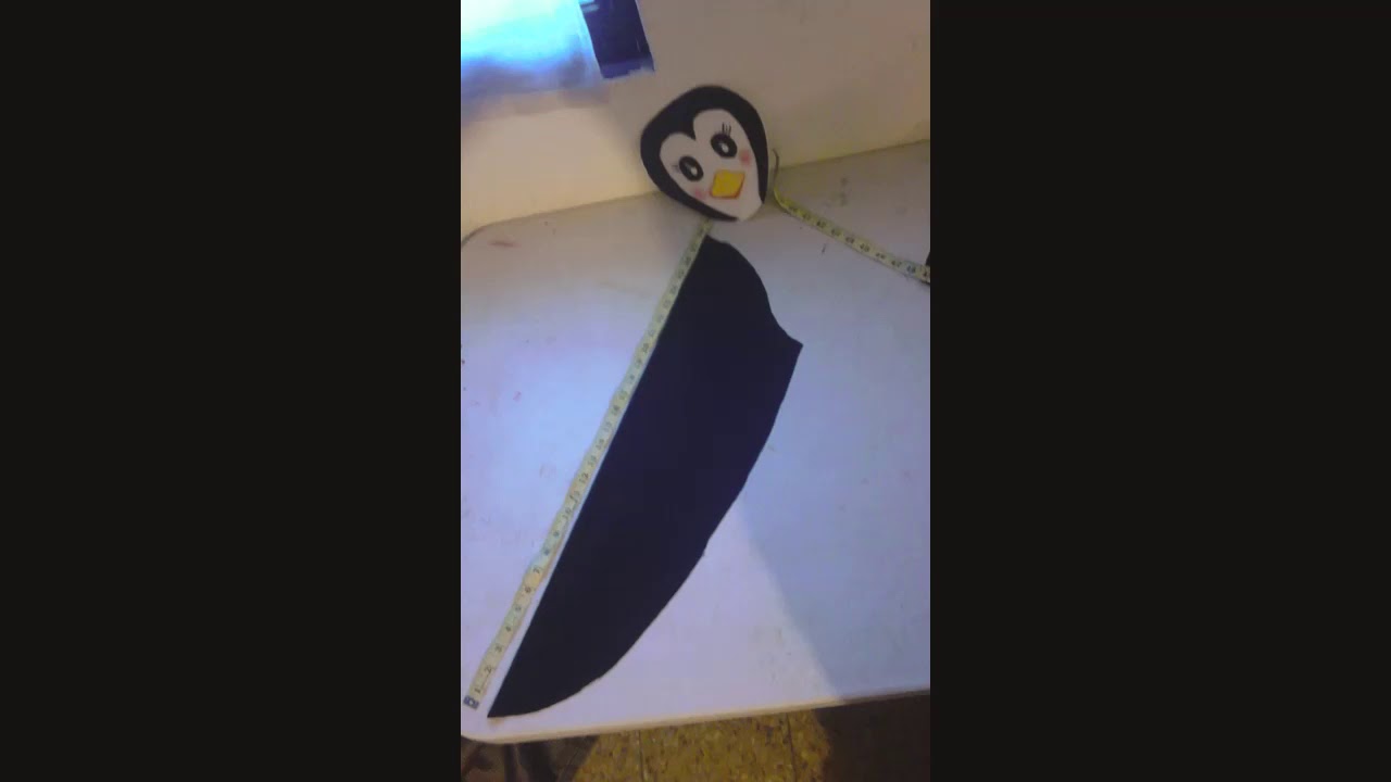 Elaboración de disfraz de pinguino - YouTube
