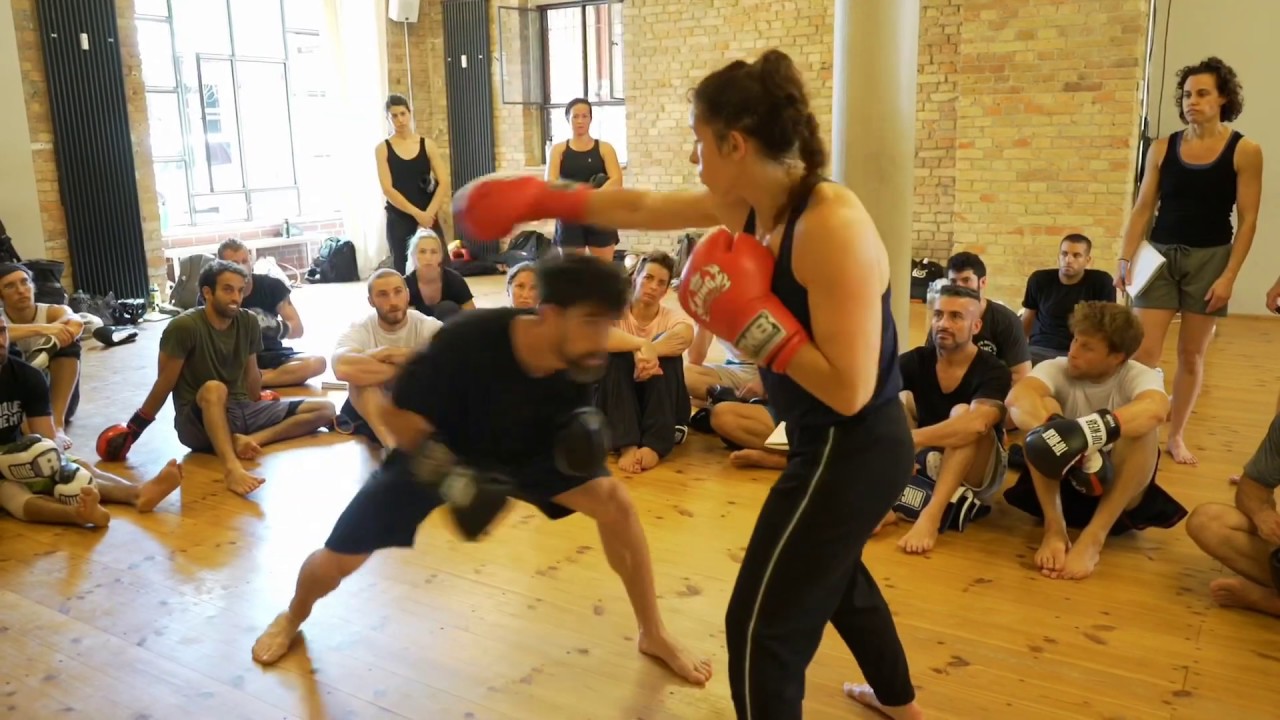 Boxing Beginner Tasks - Movement orientation - YouTube