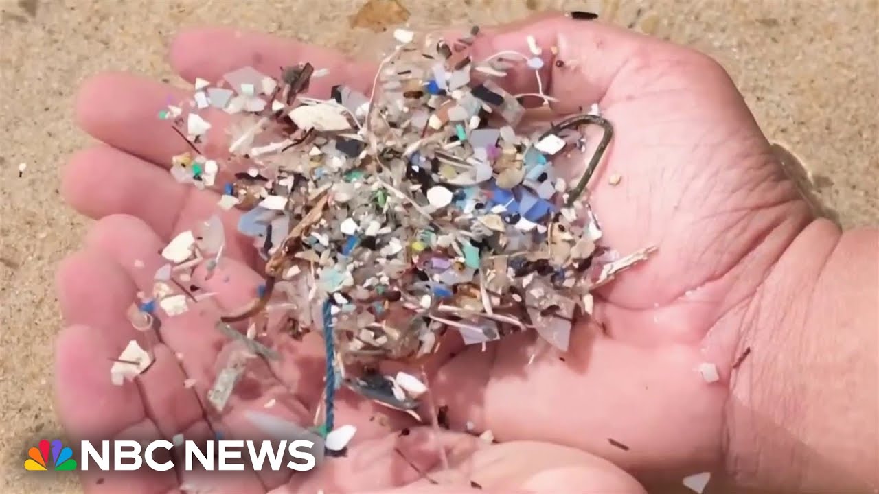 Researchers working to keep microplastics from laundry out of water ...