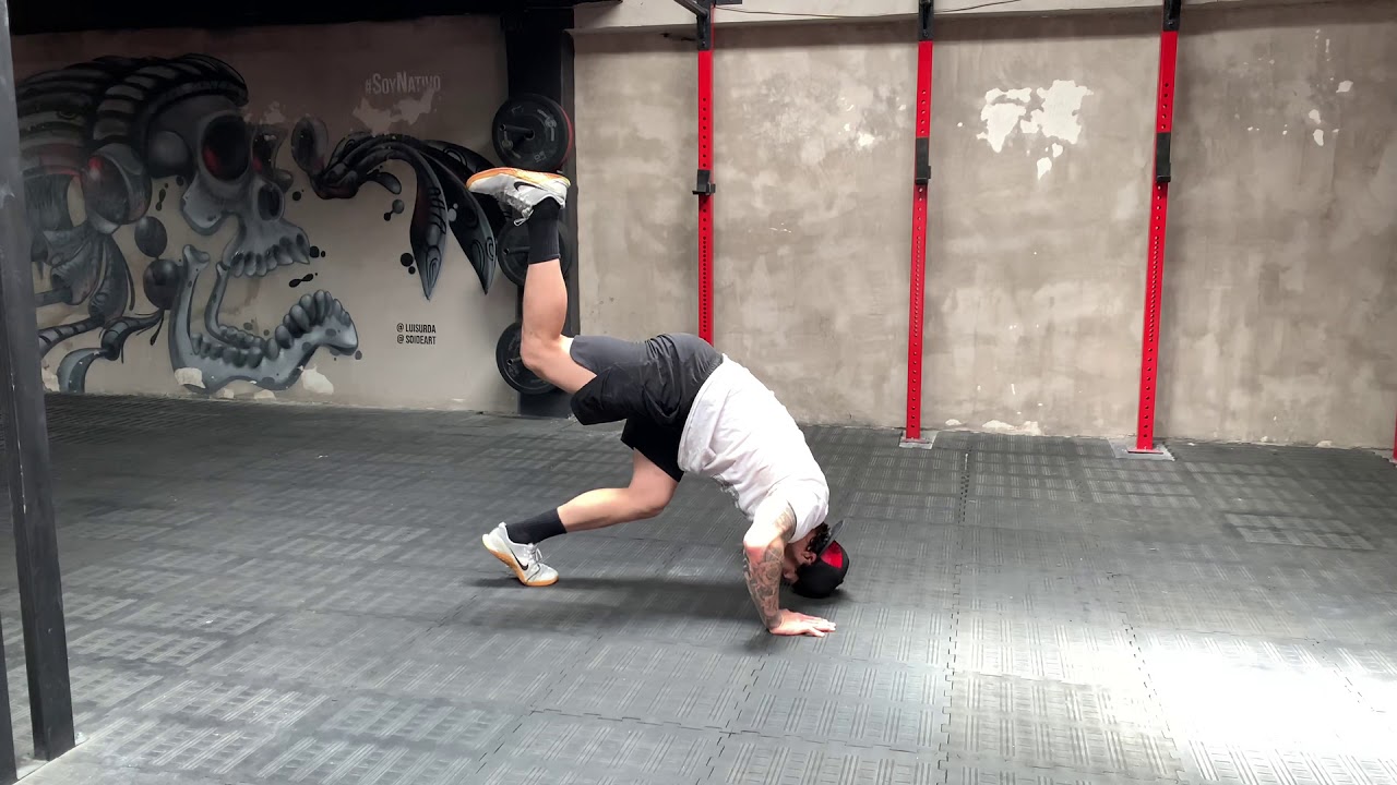 Pike Leg Lift - YouTube
