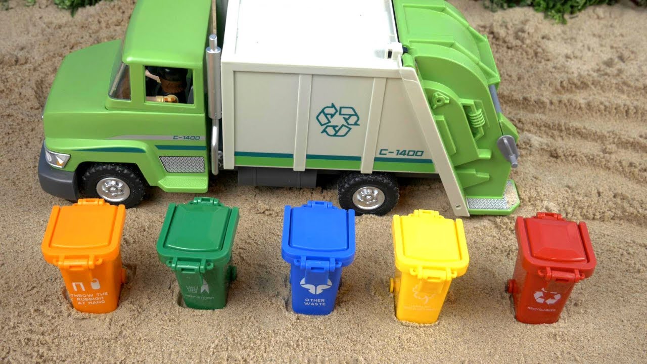 Learn names of colours with garbage cans, sand and toys - Toydoo Toys ...