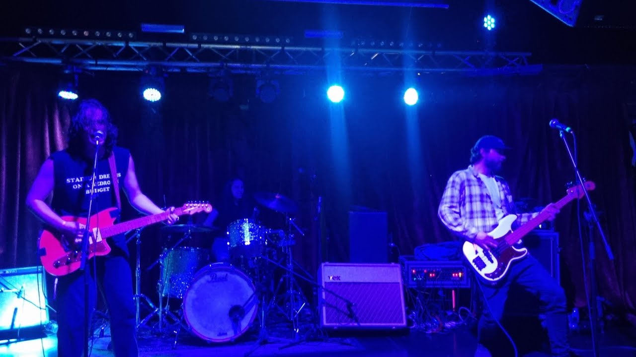 LOSER - On The Edge (live) - YouTube